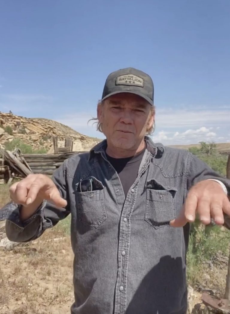 "How A Young Handsome Star Turned Into An Old Wrinkled Man ": The Actor ...