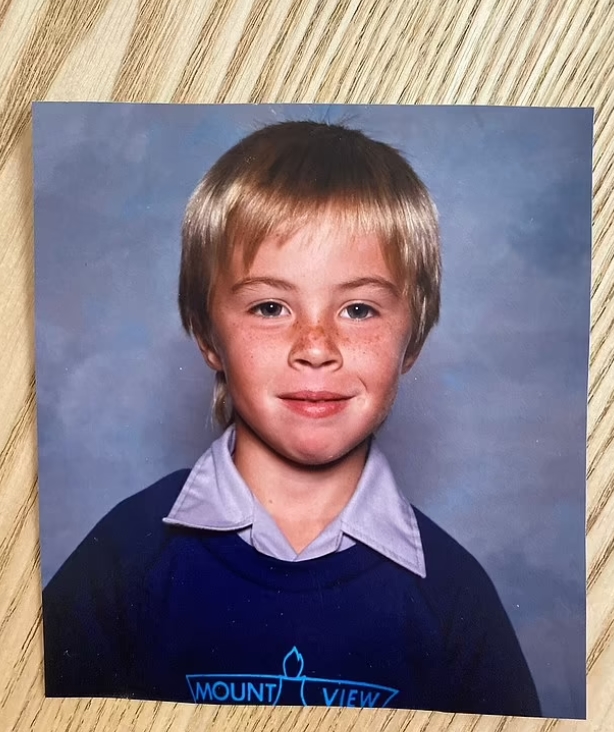 Guess Who?: Beloved Aussie Radio Star Looks Totally Different in Rare ...