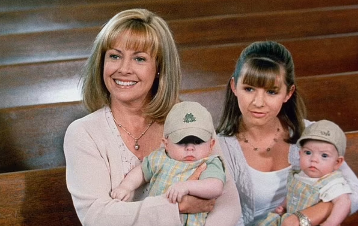 Star of Iconic ’90s TV Show and Famous Marilyn Monroe Portrayal Spotted ...