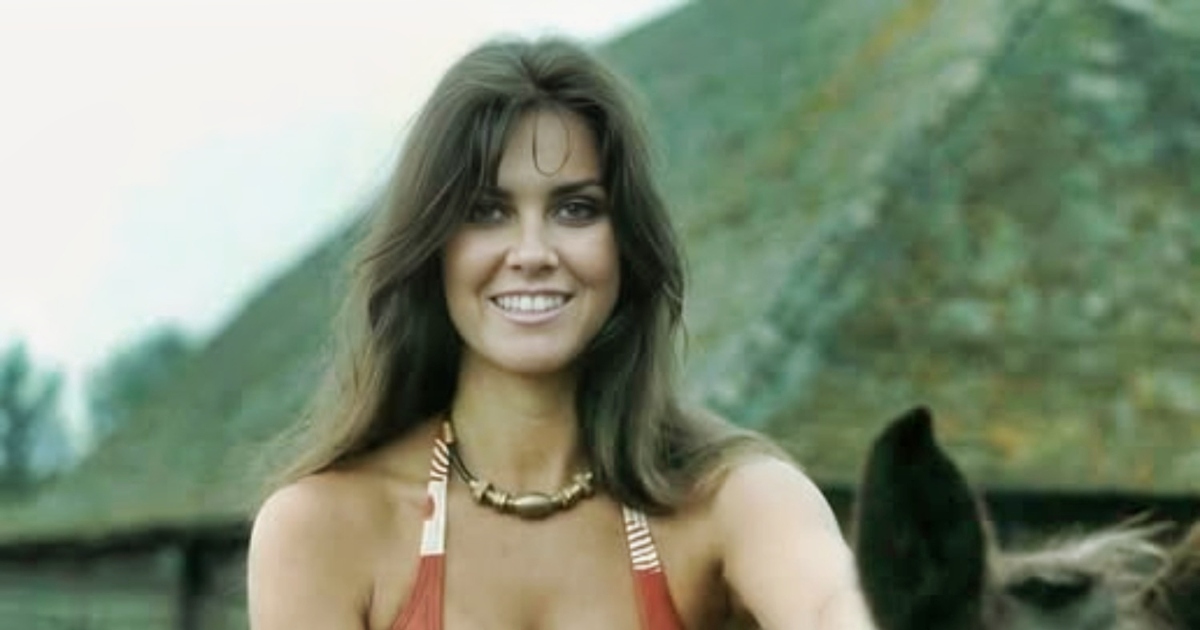 Legendary British Screen Siren Celebrates 77 Today!: From Hammer Horror ...